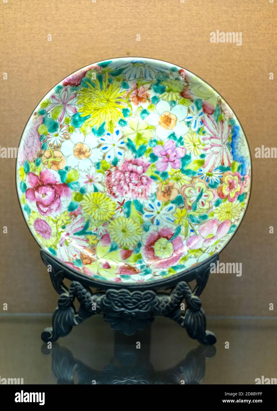 Antique polychrome ceramics china 18th century and early 19th century ...