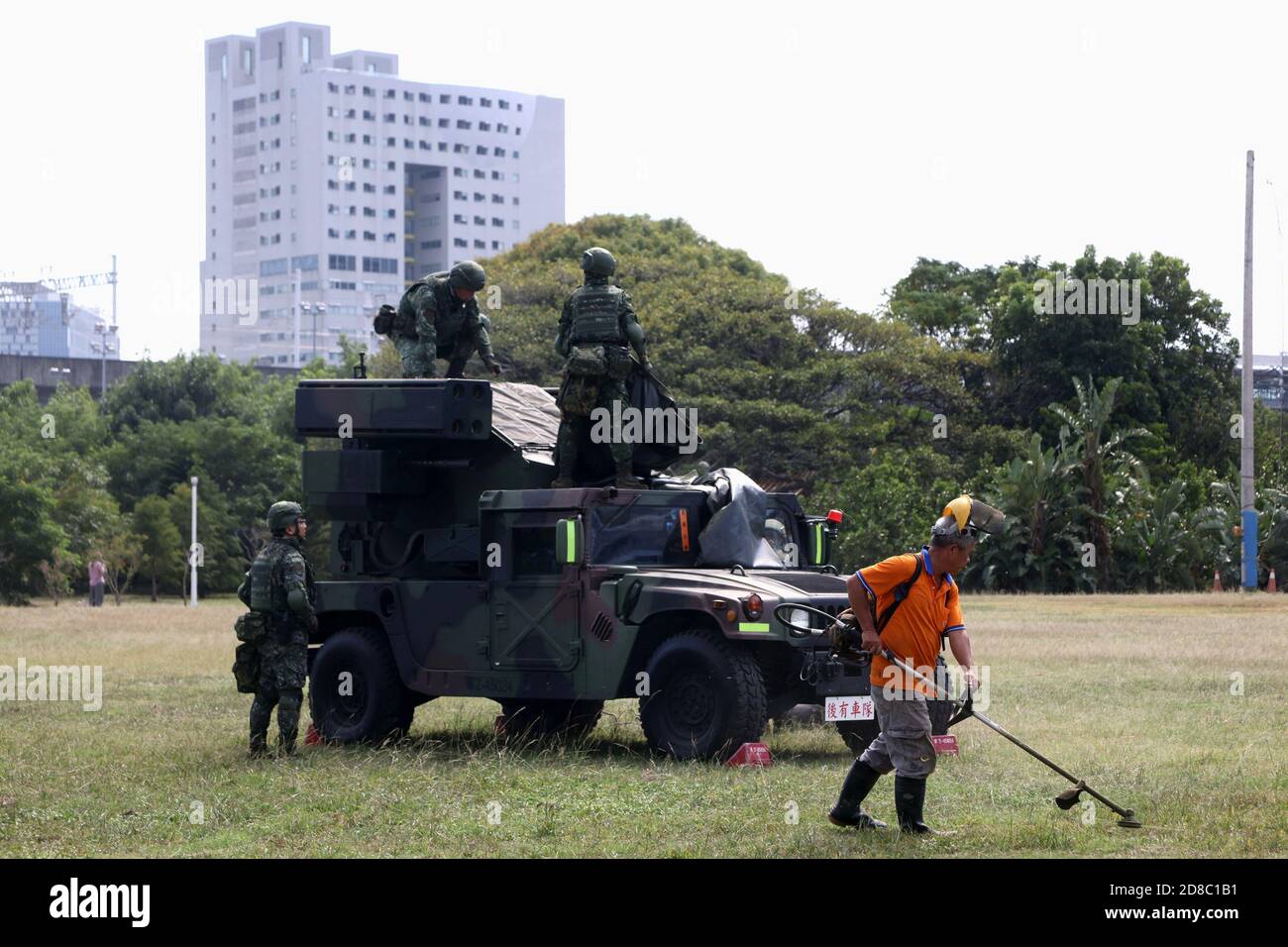 Twq 1 hi-res stock photography and images - Alamy