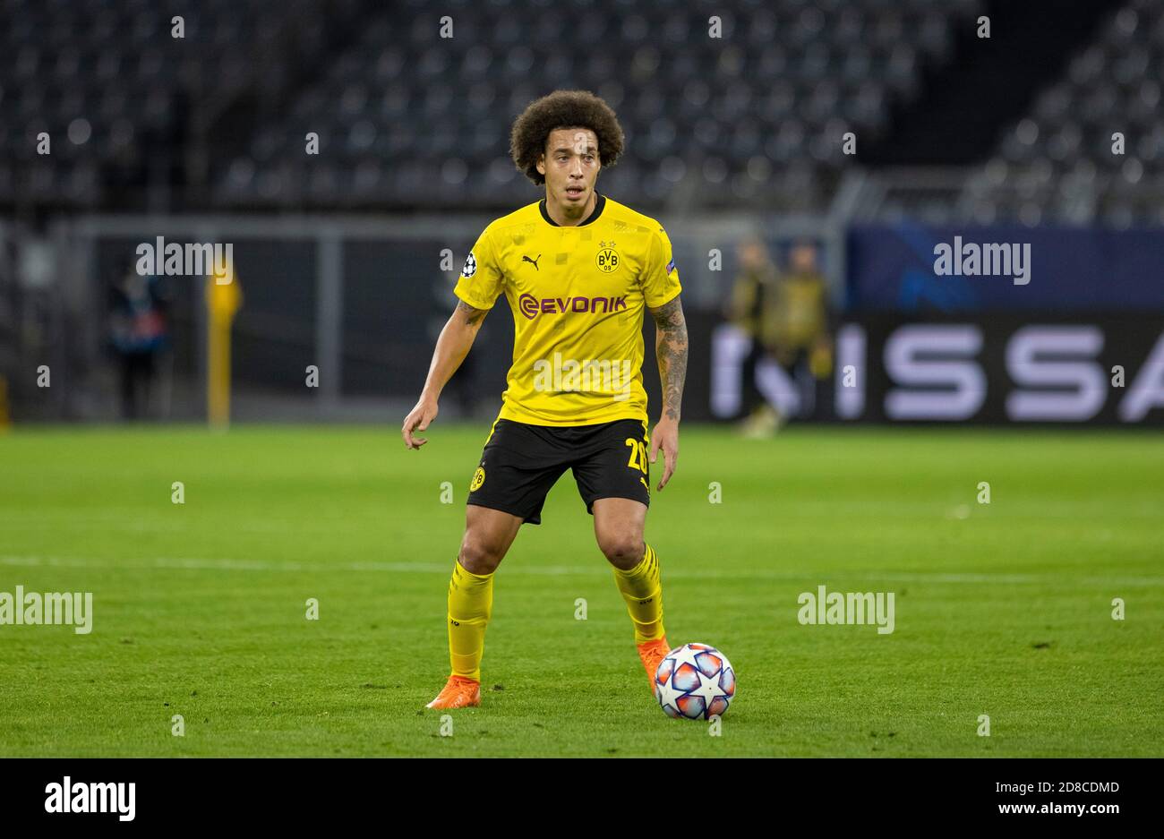 Axel witsel zenit hi-res stock photography and images - Alamy