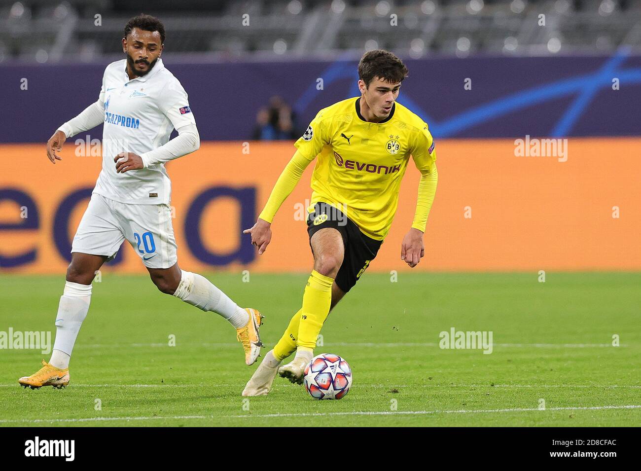 Wendel zenit st petersburg hi-res stock photography and images - Alamy