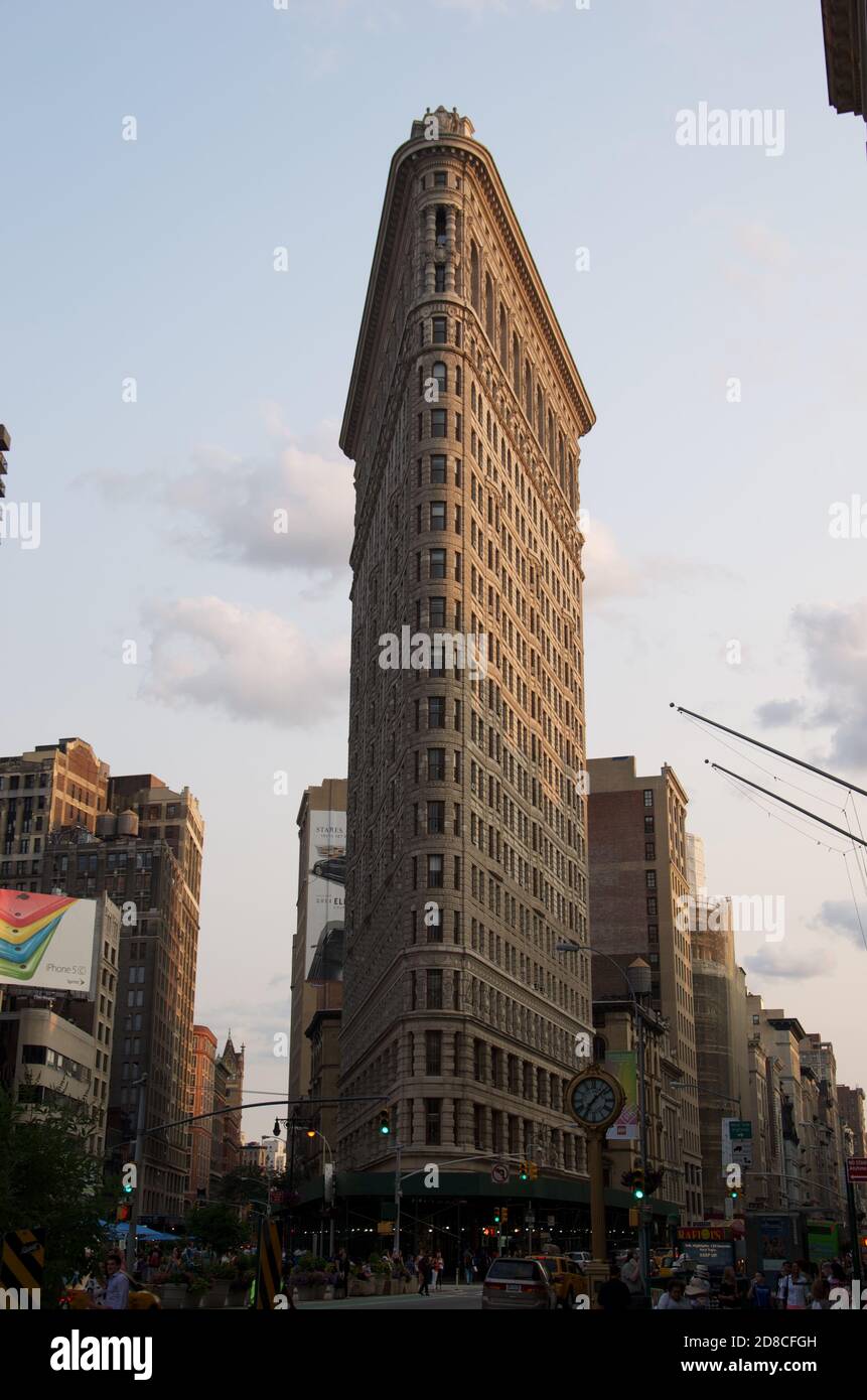 Flatiron building in new york city hi-res stock photography and images ...
