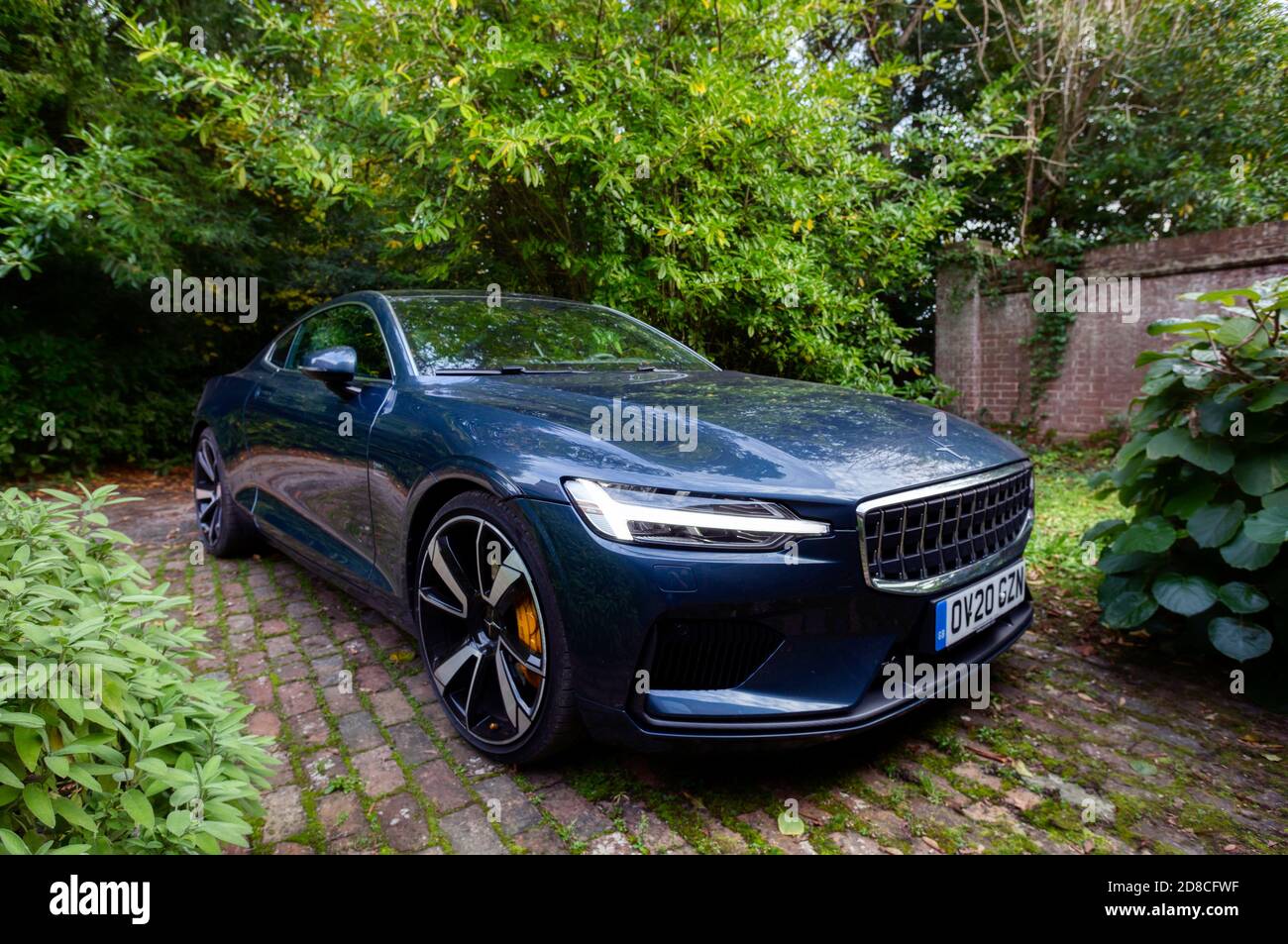 Polstar hybrid car hi-res stock photography and images - Alamy