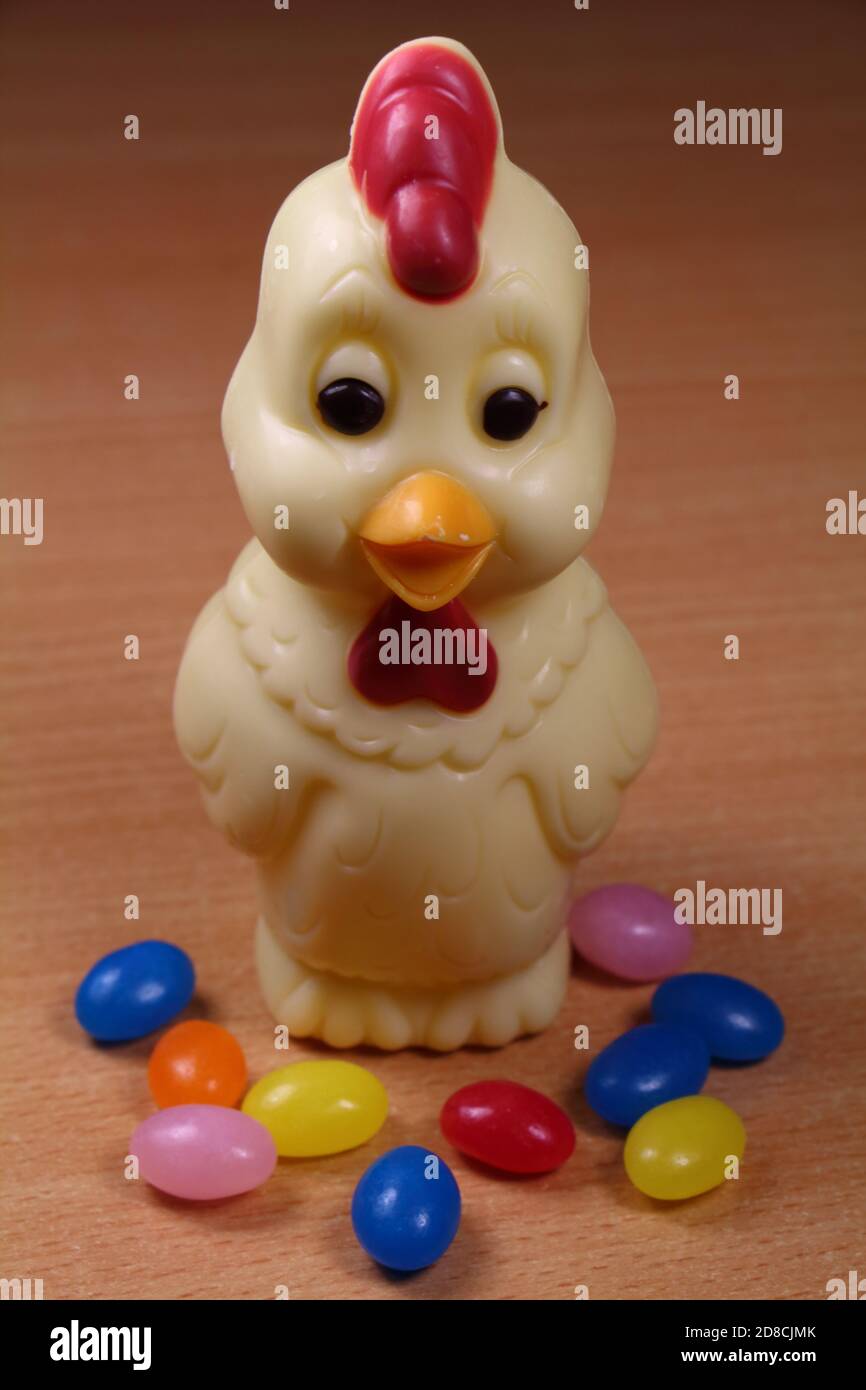 Chocolate Hen High Resolution Stock Photography and Images - Alamy