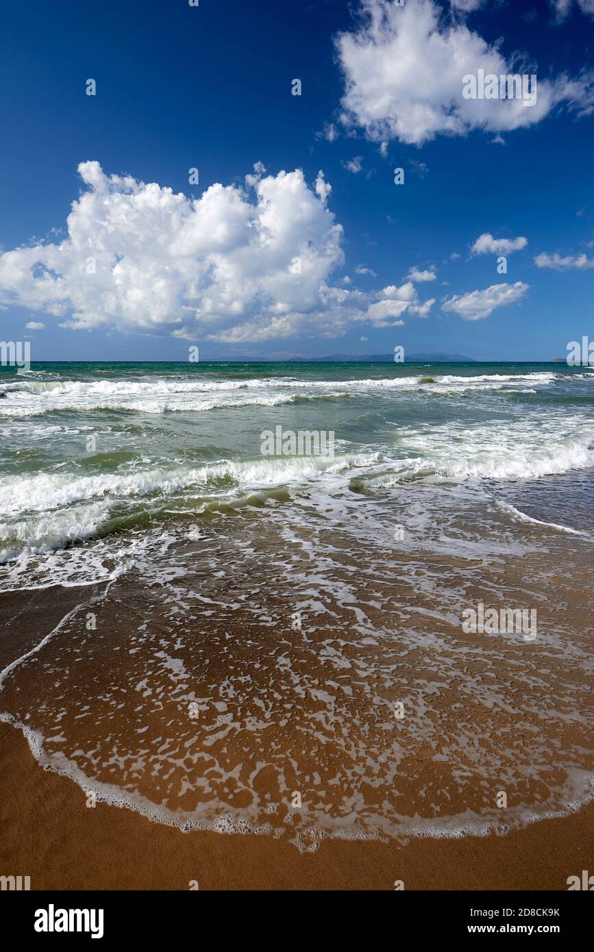 Torre Mozza (Li), Tuscany, Italy, waves on the shoreline of the beach ...