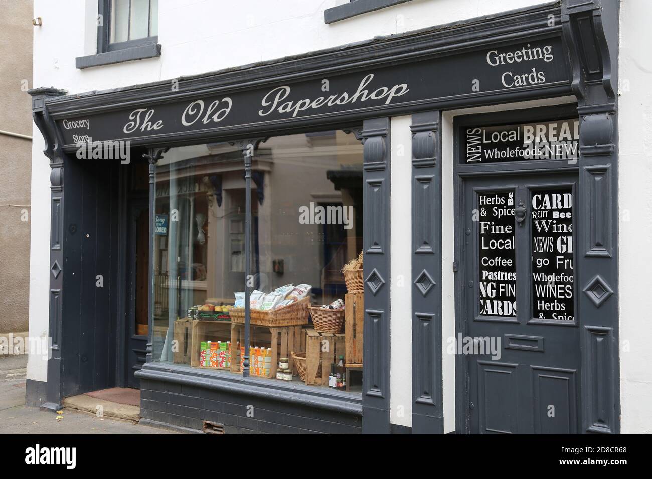 Old papershop hi-res stock photography and images - Alamy
