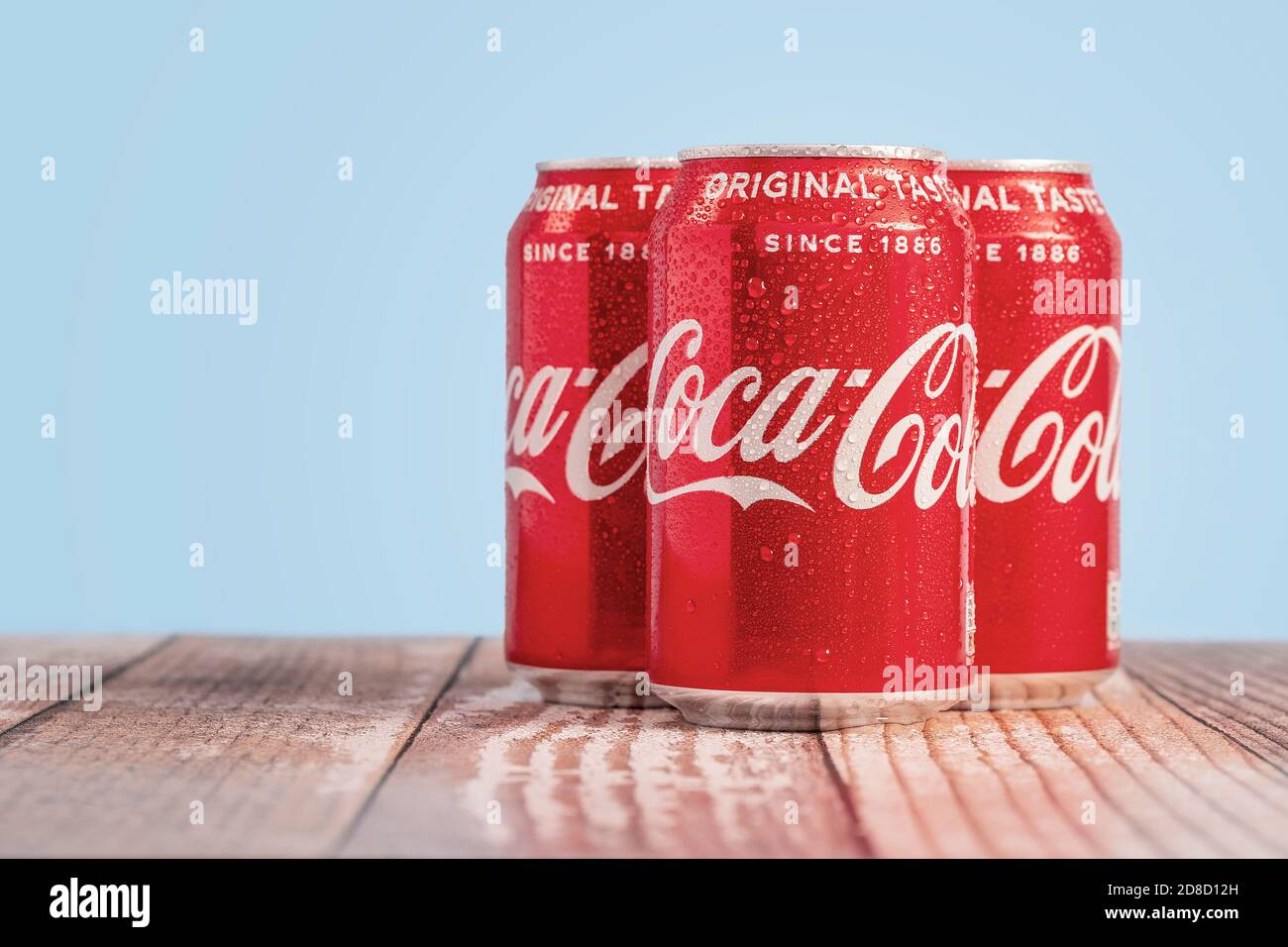 Pepsi coke cans hi-res stock photography and images - Alamy