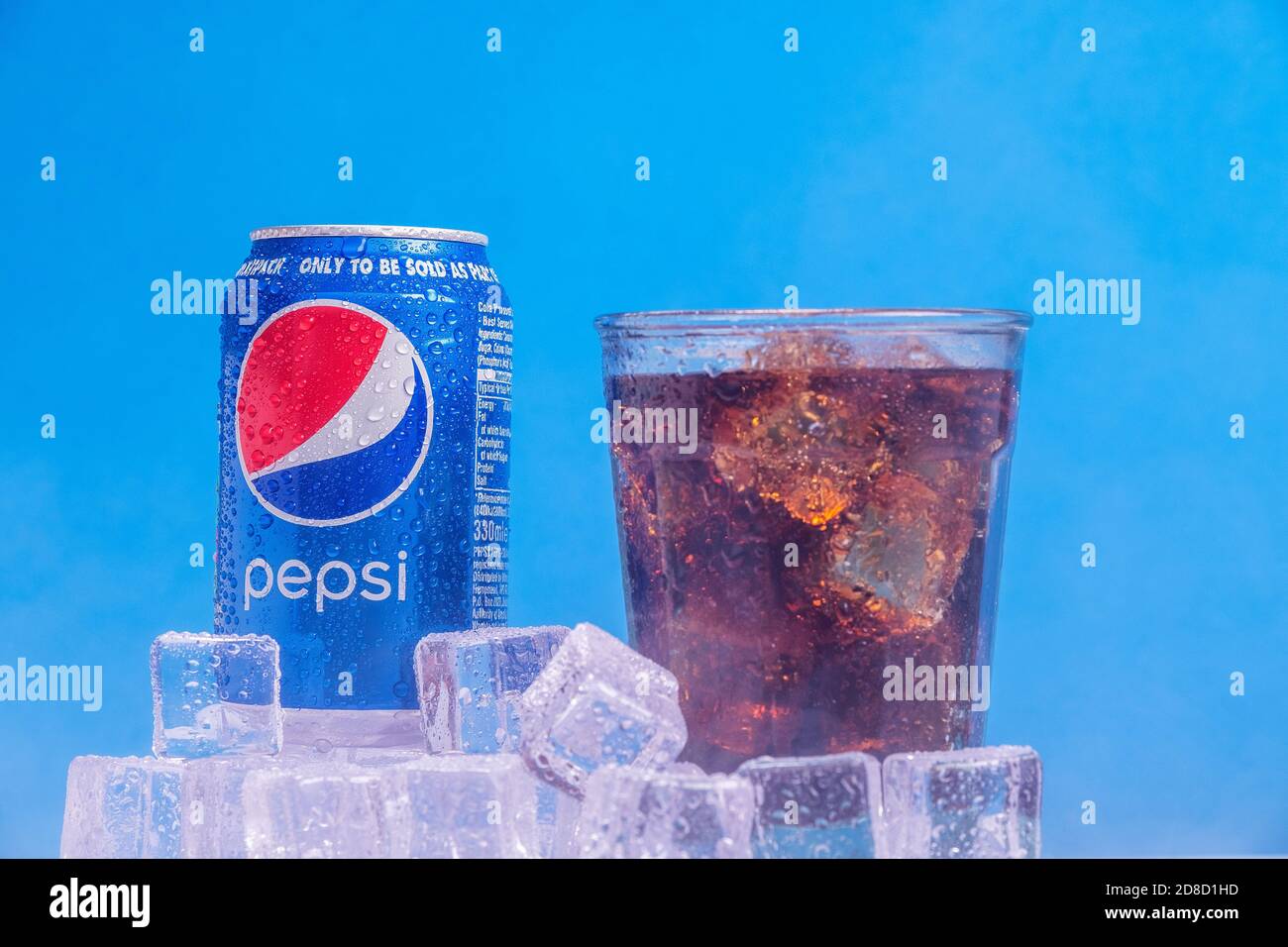 Coke pepsi soda hi-res stock photography and images - Alamy