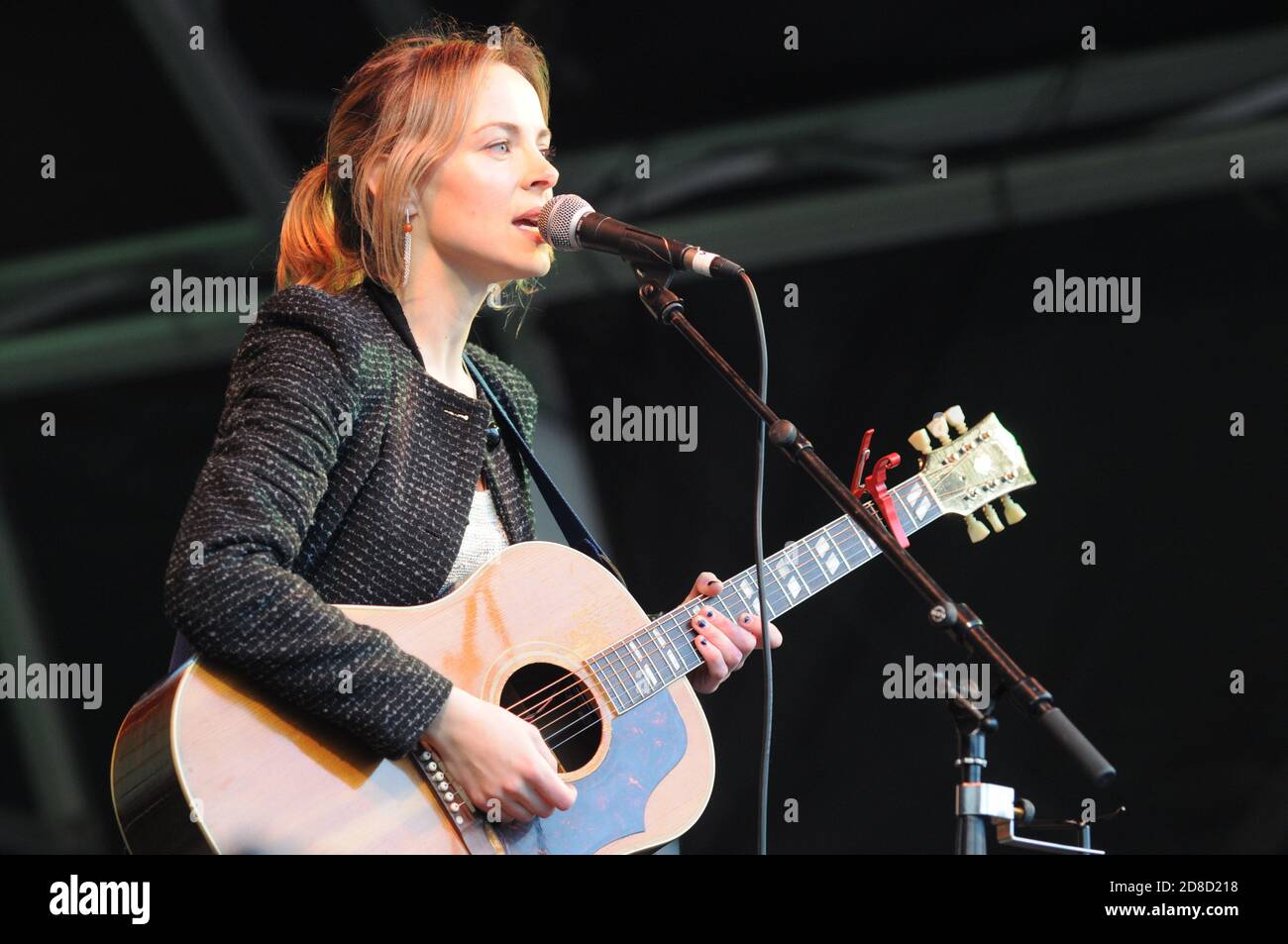 Gemma Hayes. St Patrick's Day Concert, Trafalgar Square, London. UK 18. ...
