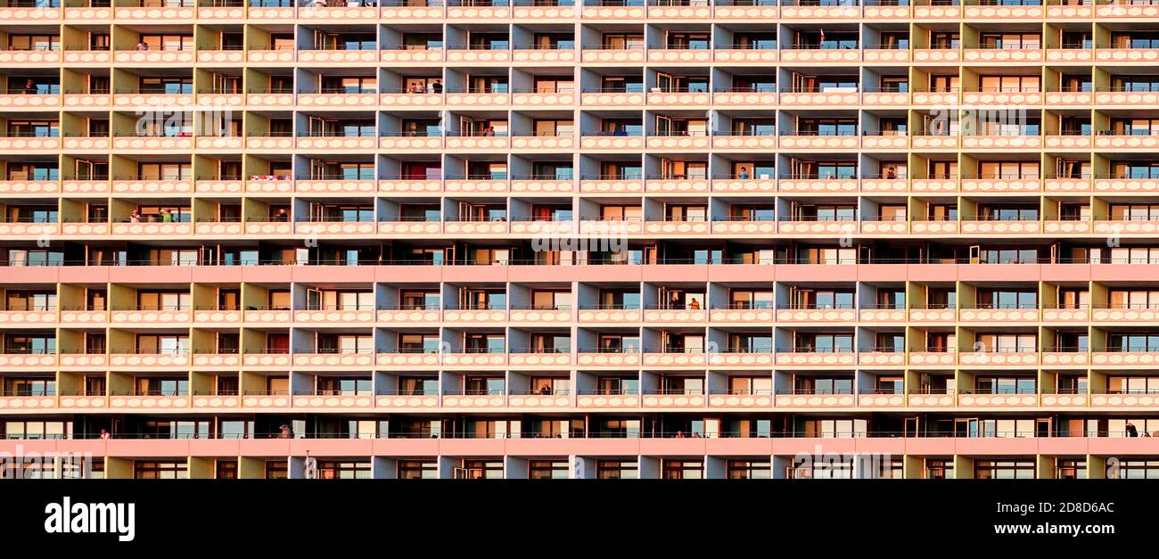 Monotonous residential building hi-res stock photography and images - Alamy