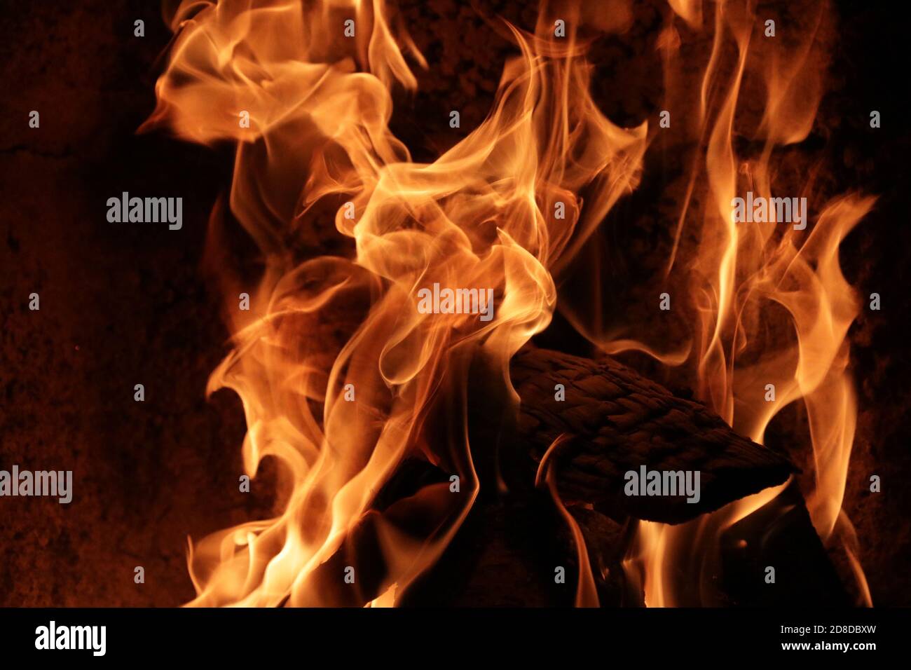 Feuer element hi-res stock photography and images - Alamy