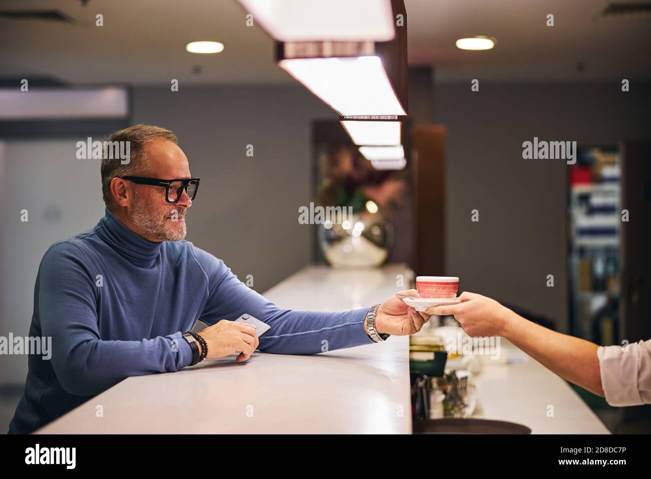 Customer getting coffee hi-res stock photography and images - Alamy