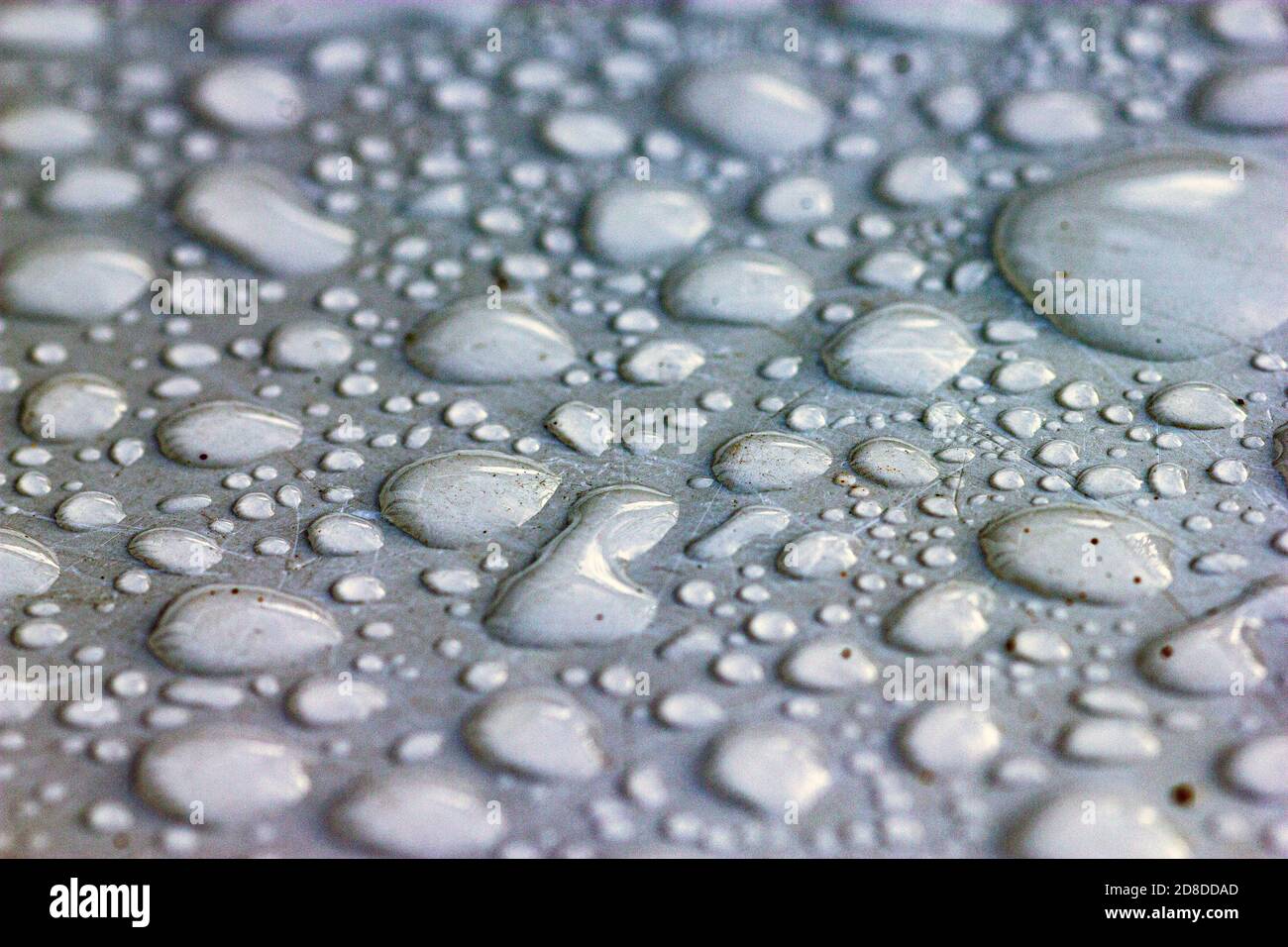 Water droplets reflective surface hi-res stock photography and images ...