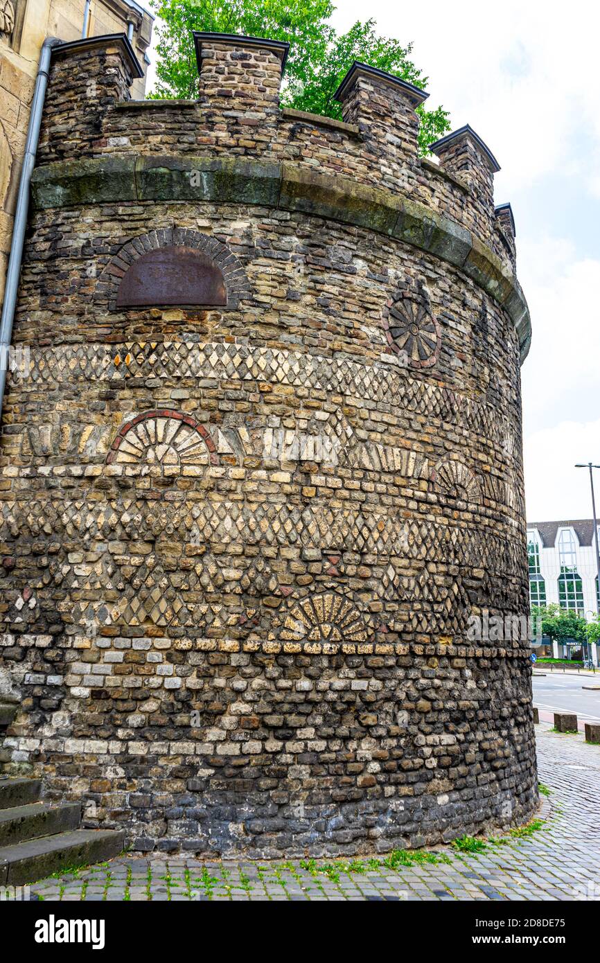 Ancient roman tower in the city of Cologne, Grmany Stock Photo - Alamy