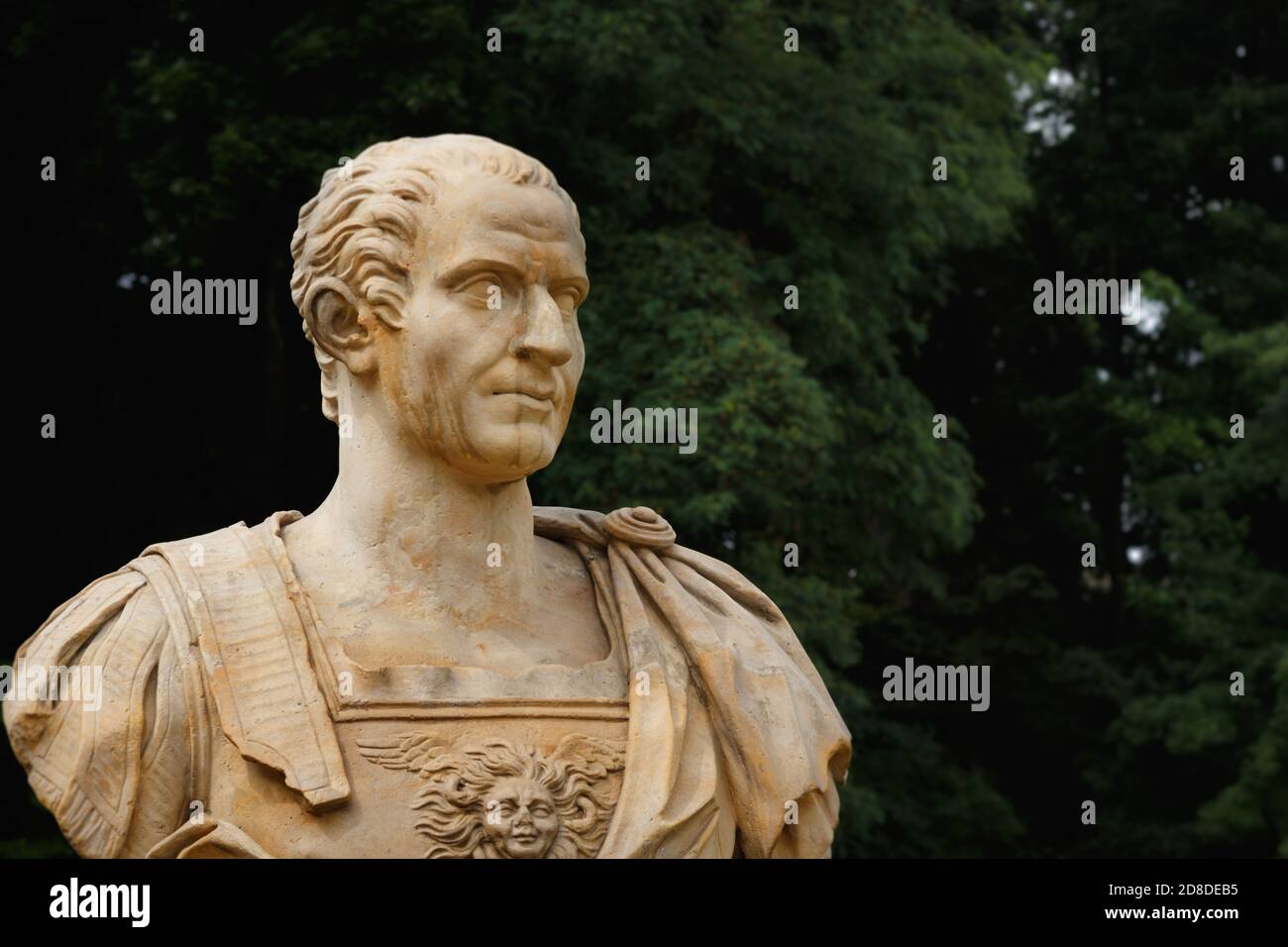 Pompey Statue High Resolution Stock Photography and Images - Alamy