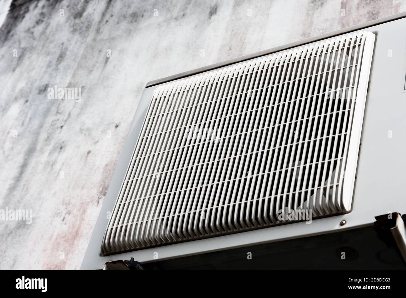 Air conditioner compressor hi-res stock photography and images - Alamy