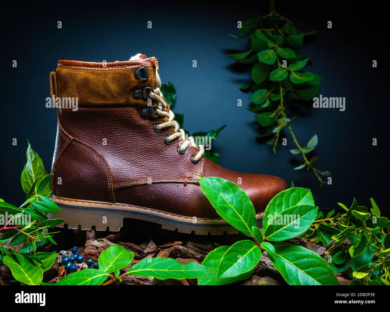 Real leather boots for men. Waterproof boots for walking in the ...