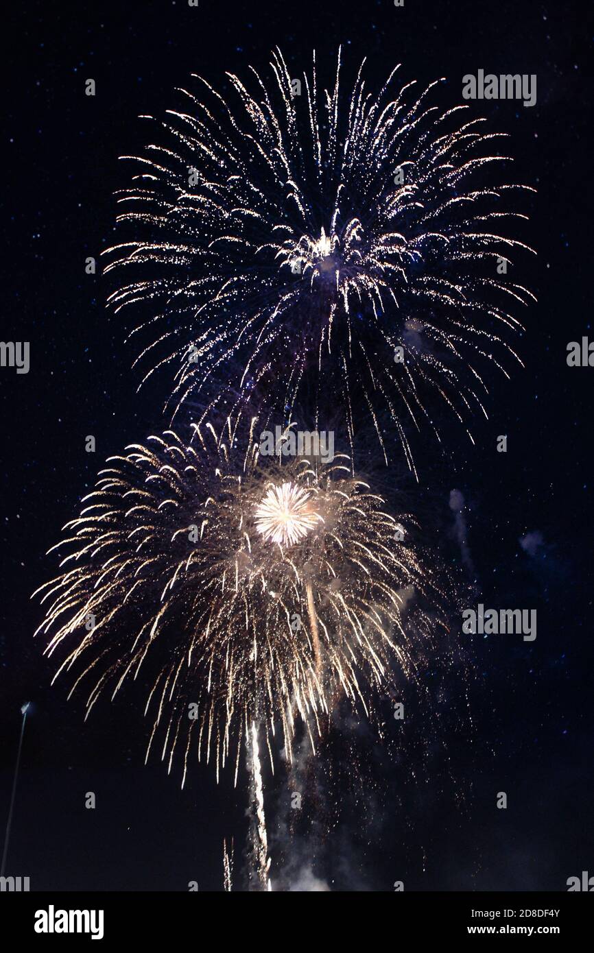 Hanabi display hi-res stock photography and images - Alamy