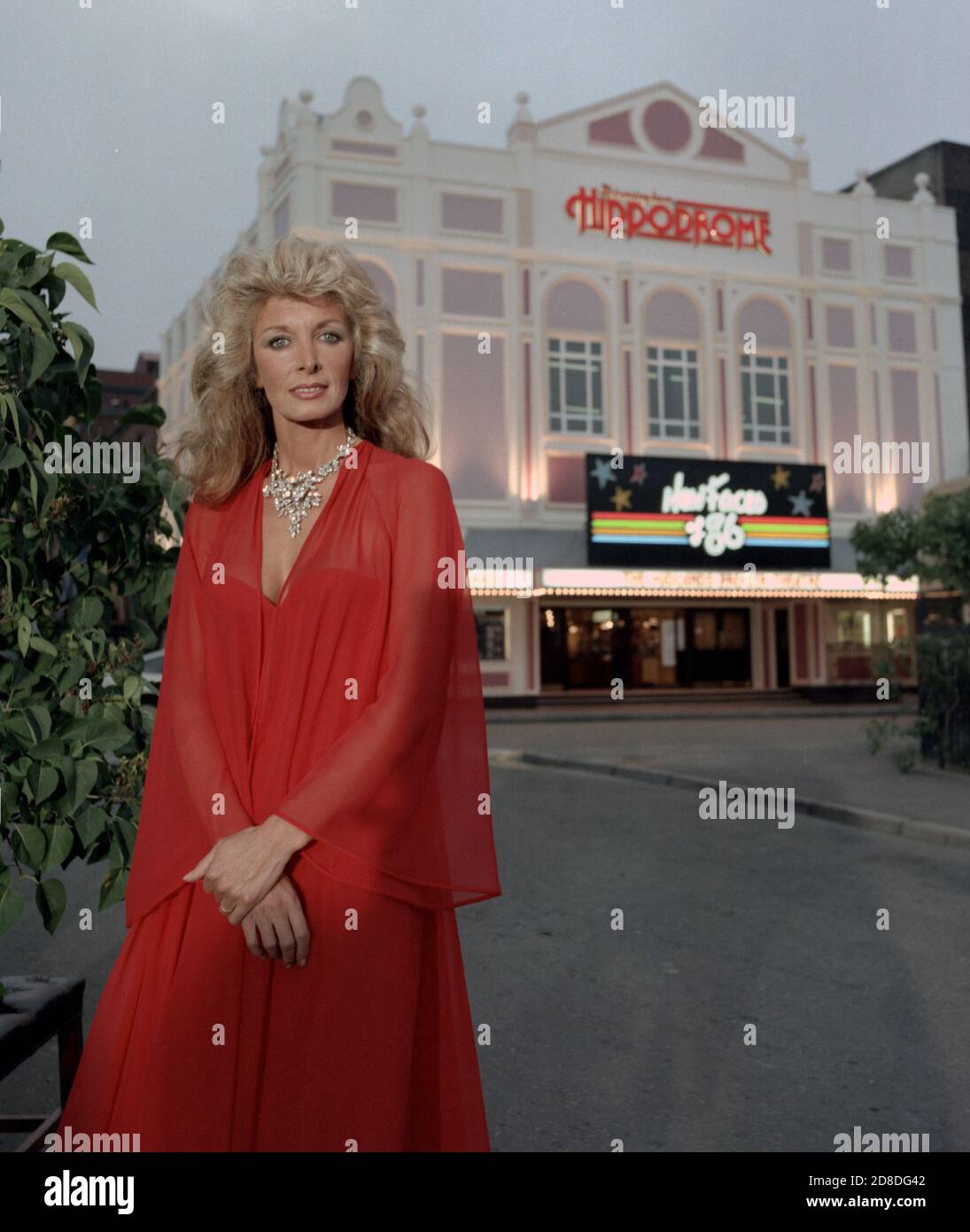 Marti caine 1986 hi-res stock photography and images - Alamy