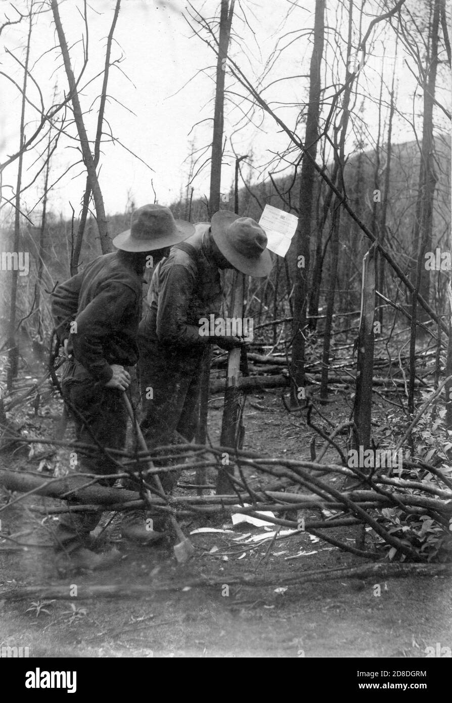Alaska Goldrush 1890s Stock Photo - Alamy