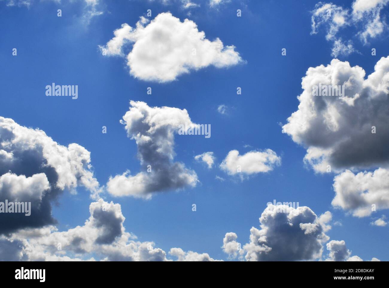 Faces in cloud shapes hi-res stock photography and images - Alamy