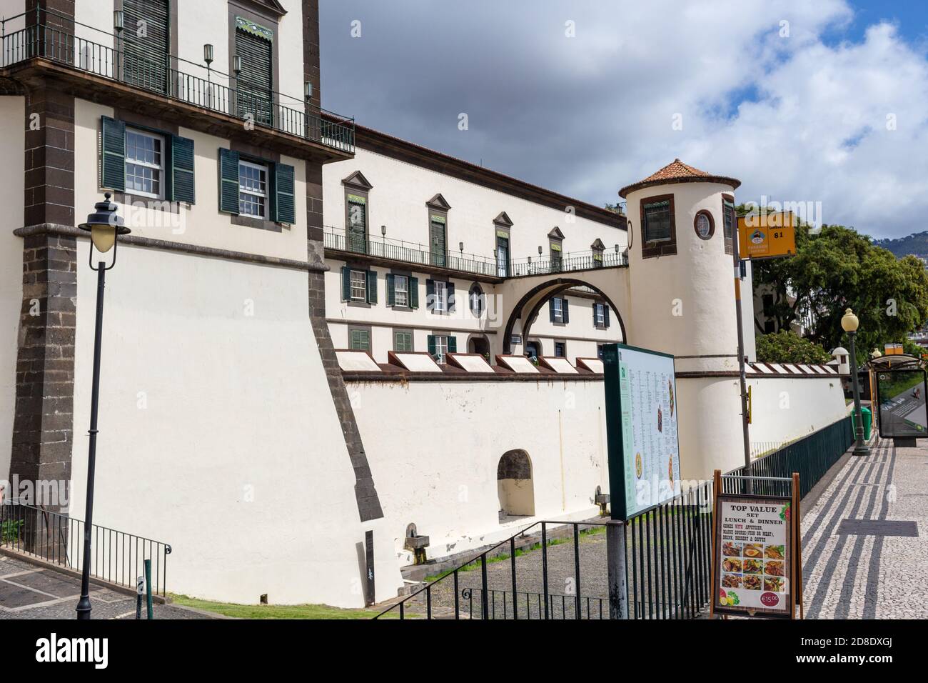 Av. Do Mar Funchal Stock Photo - Alamy