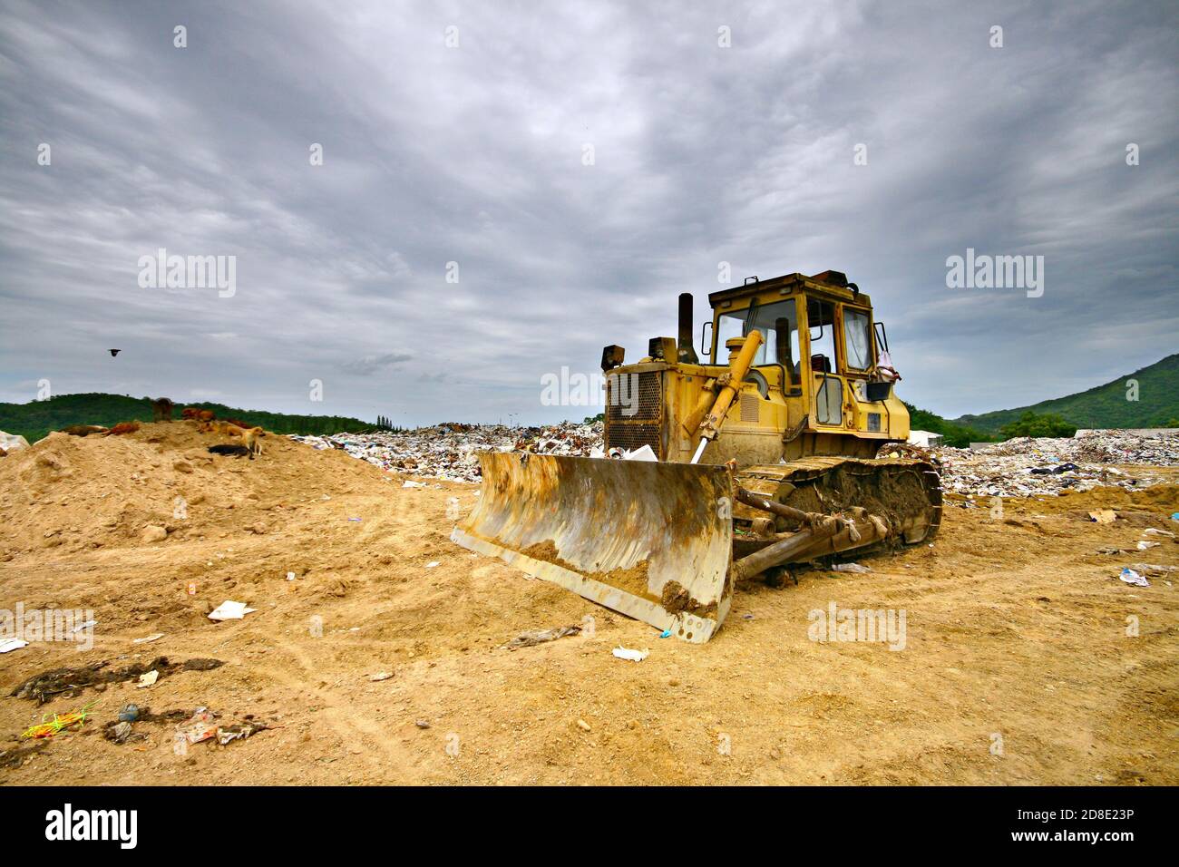 Landfill tractor garbage hi-res stock photography and images - Alamy