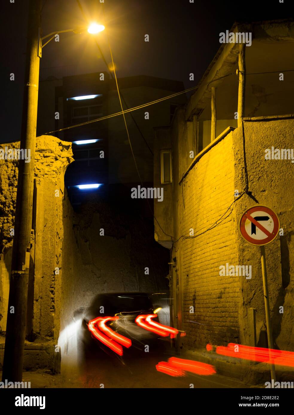 Car trace hi-res stock photography and images - Alamy