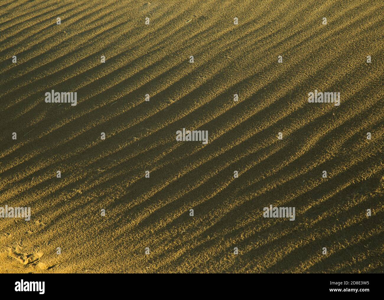 sand dunes, Mesr desert in Iran Stock Photo - Alamy