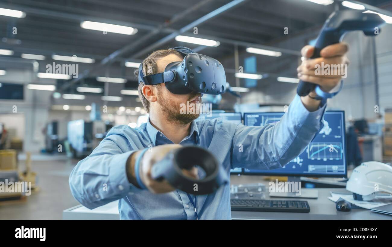 Male engineer using ar headset hi-res stock photography and images - Alamy