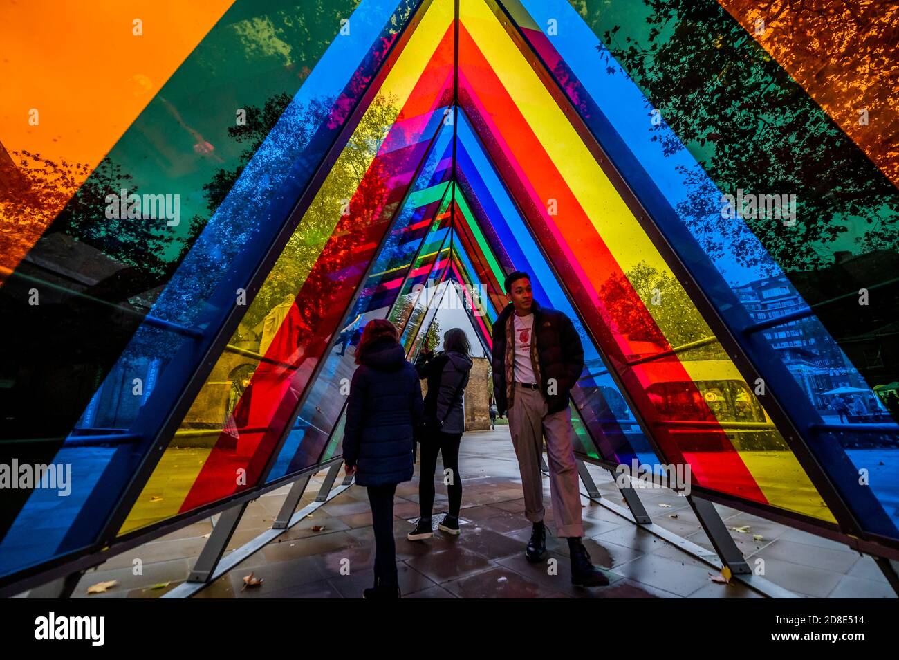 Liz west hi-res stock photography and images - Alamy