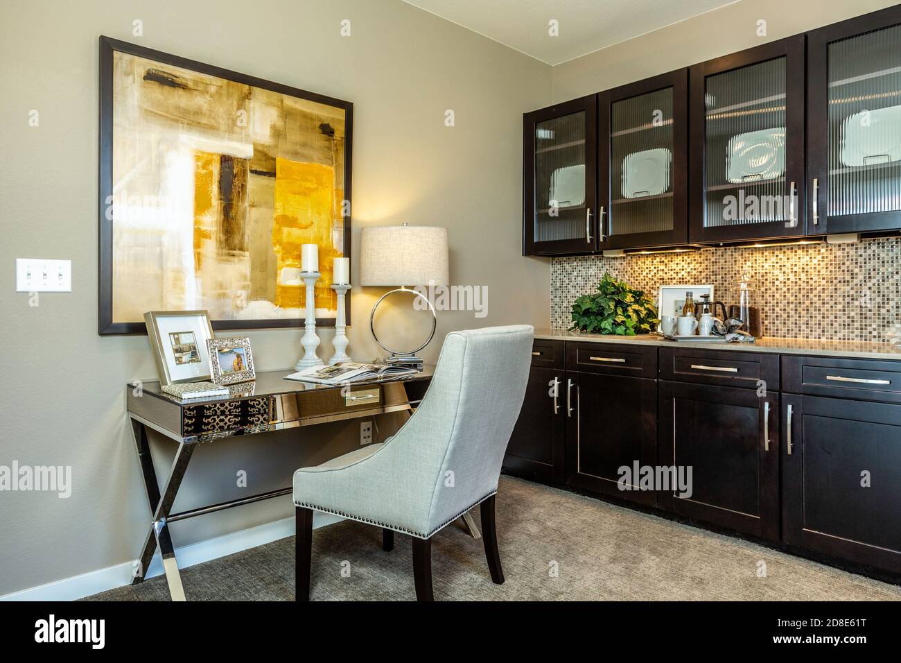 Classic office interior hi-res stock photography and images - Alamy