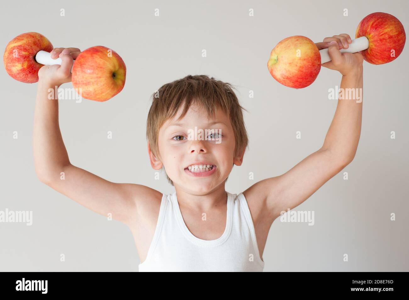 Lifting heavy weight child hi-res stock photography and images - Alamy