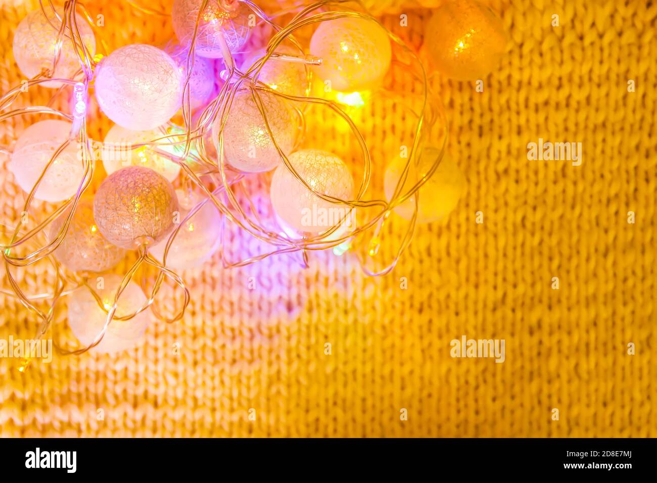 Christmas background lanterns garland hi-res stock photography and ...