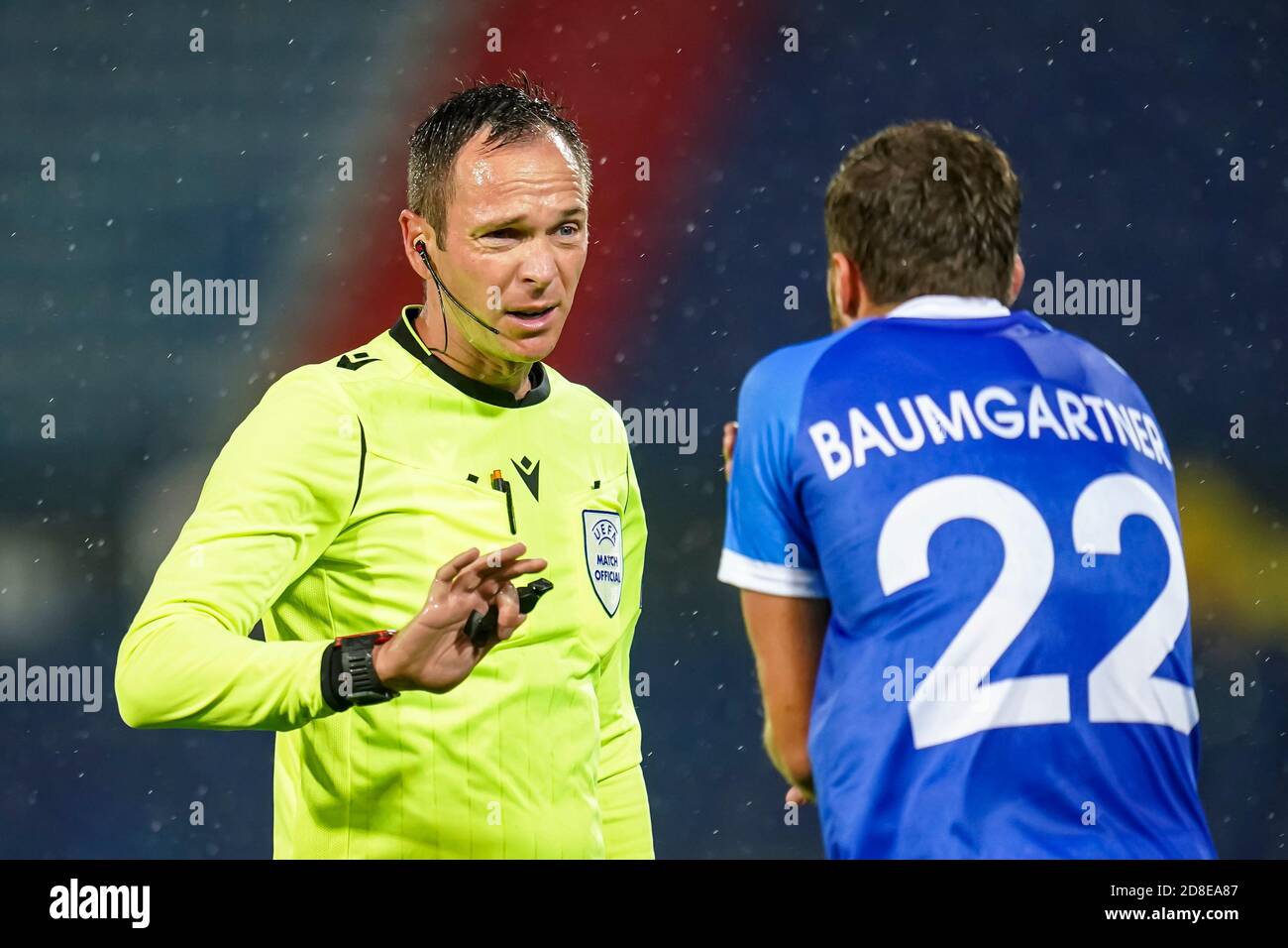 Referee srdan jovanovic hi-res stock photography and images - Alamy