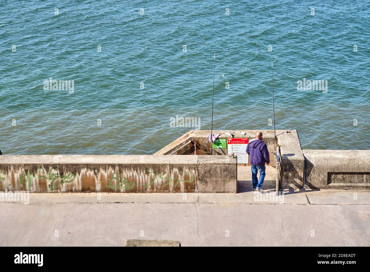 Two rods hi-res stock photography and images - Alamy