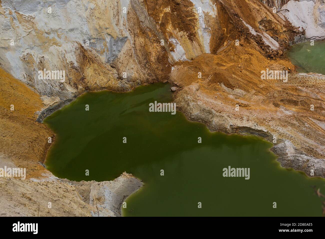 Close-up slice of sand and water, background Stock Photo - Alamy