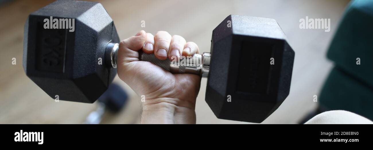 Person lifting heavy object hi-res stock photography and images - Alamy