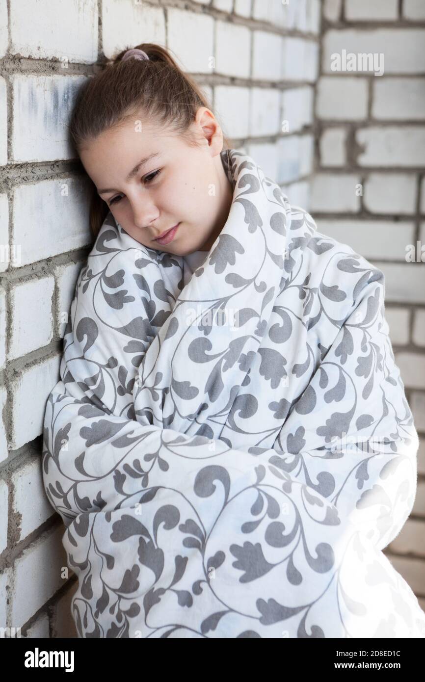 Unhappy preteen girl hi-res stock photography and images - Alamy