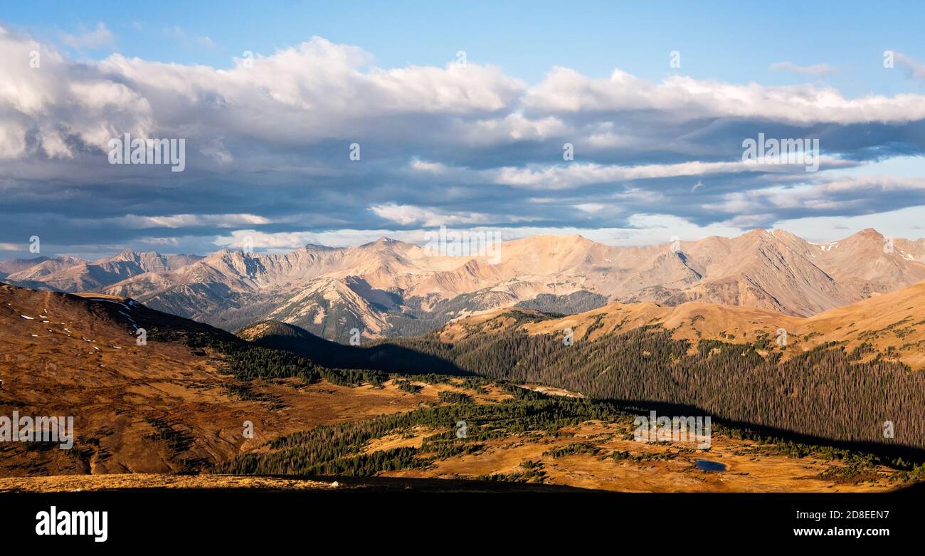 Beautiful rocky mountains fall hi-res stock photography and images - Alamy