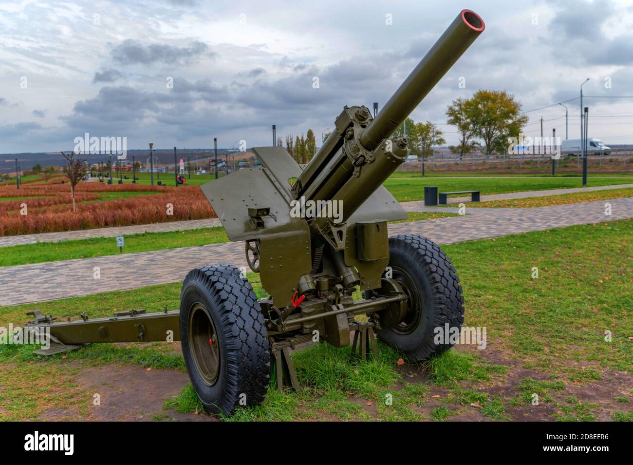 SAMBEK, RUSSIA - CIRCA OCTOBER 2020: 122 mm howitzer M-30 Stock Photo ...