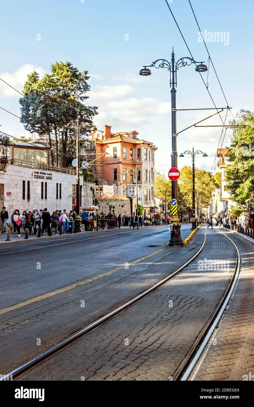 Cityscape of busy tourist road in Istanbul Stock Photo - Alamy