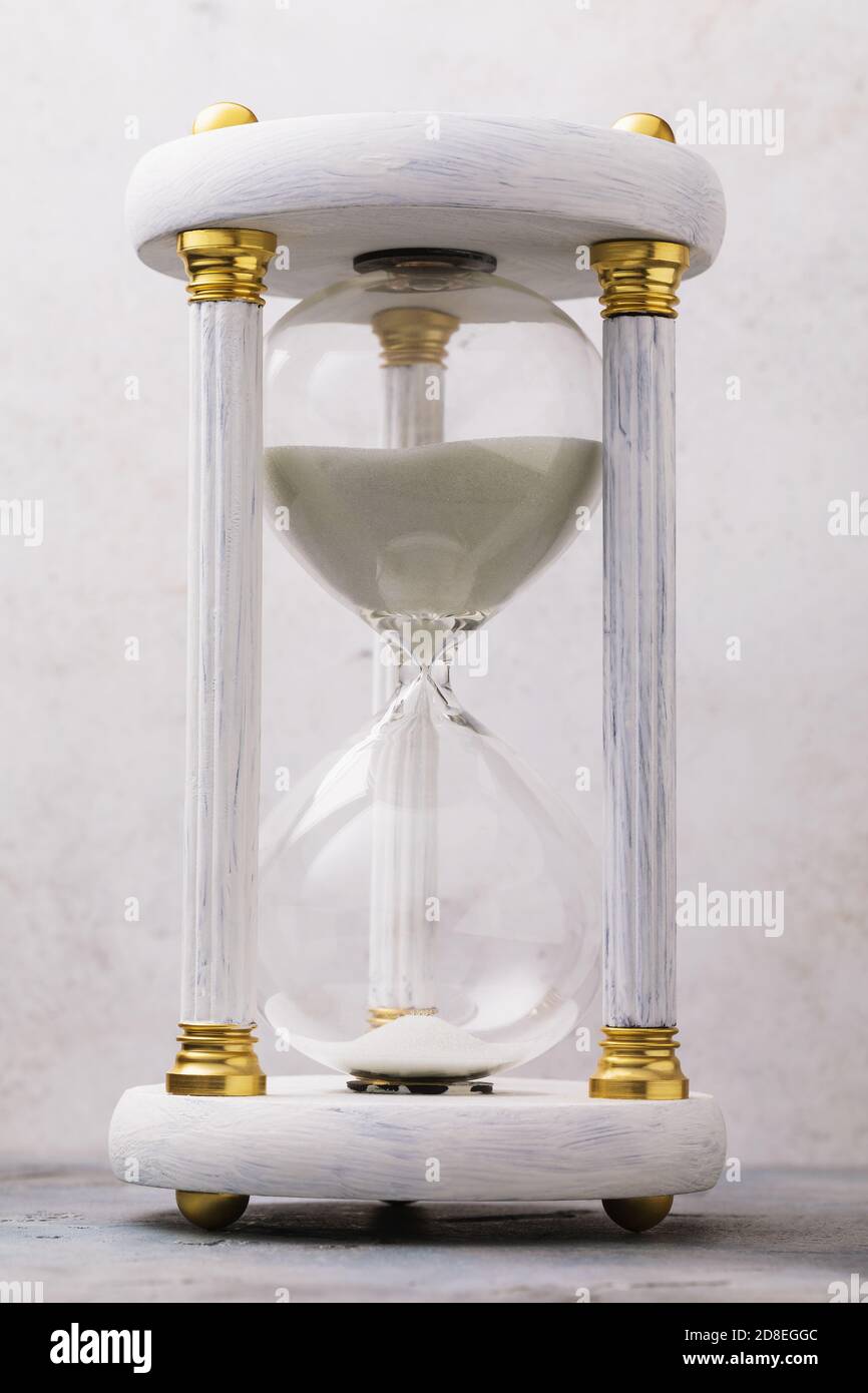 Vintage hourglass close up hi-res stock photography and images - Alamy