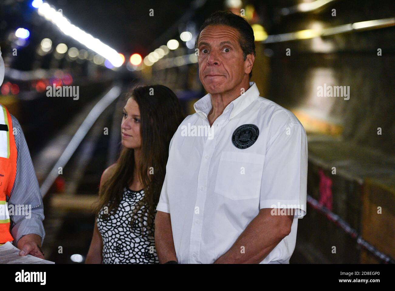 Gov. Andrew Cuomo with his daughter Cara Kennedy-Cuomo tour the ...