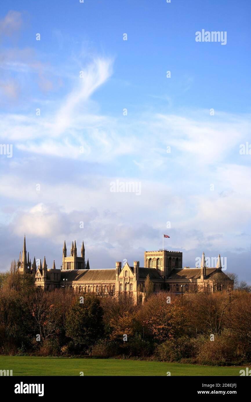 Autumn view of Peterborough Cathedral, Peterborough City ...