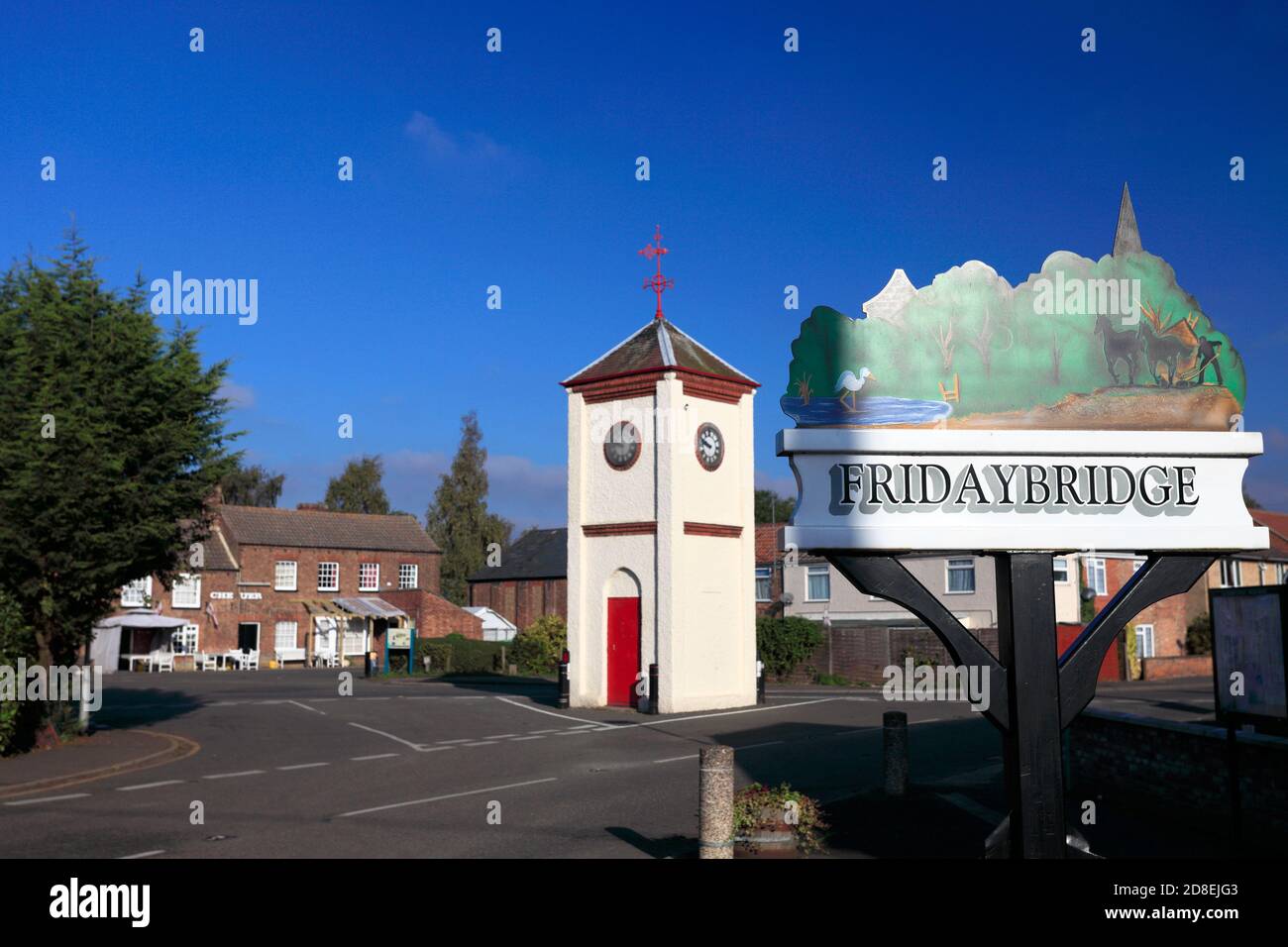 View of Friday Bridge village, Cambridgeshire, England, UK Stock Photo ...