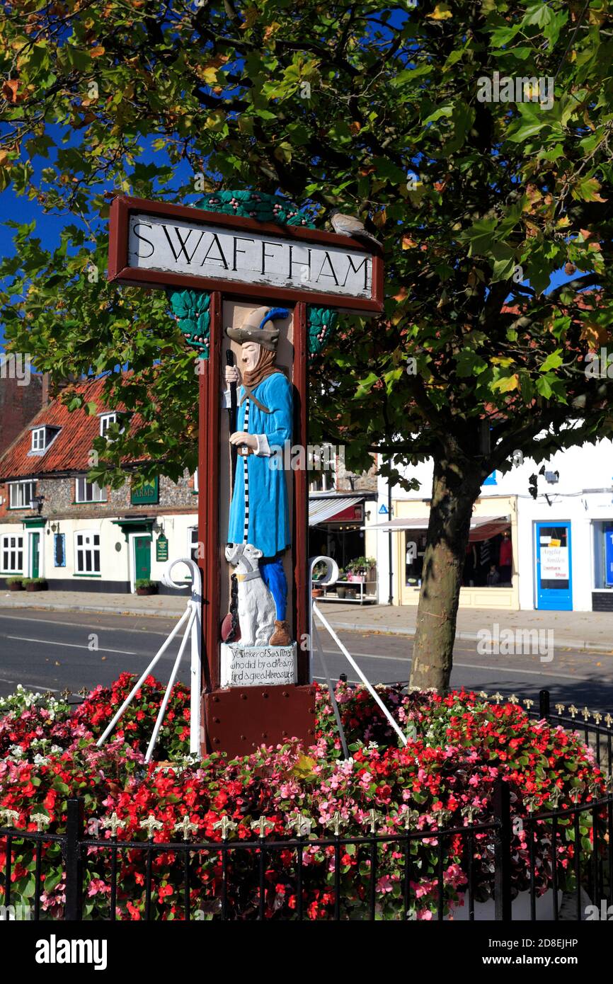 Swaffham wooden town sign, Swaffham town, Norfolk, England, UK Stock ...
