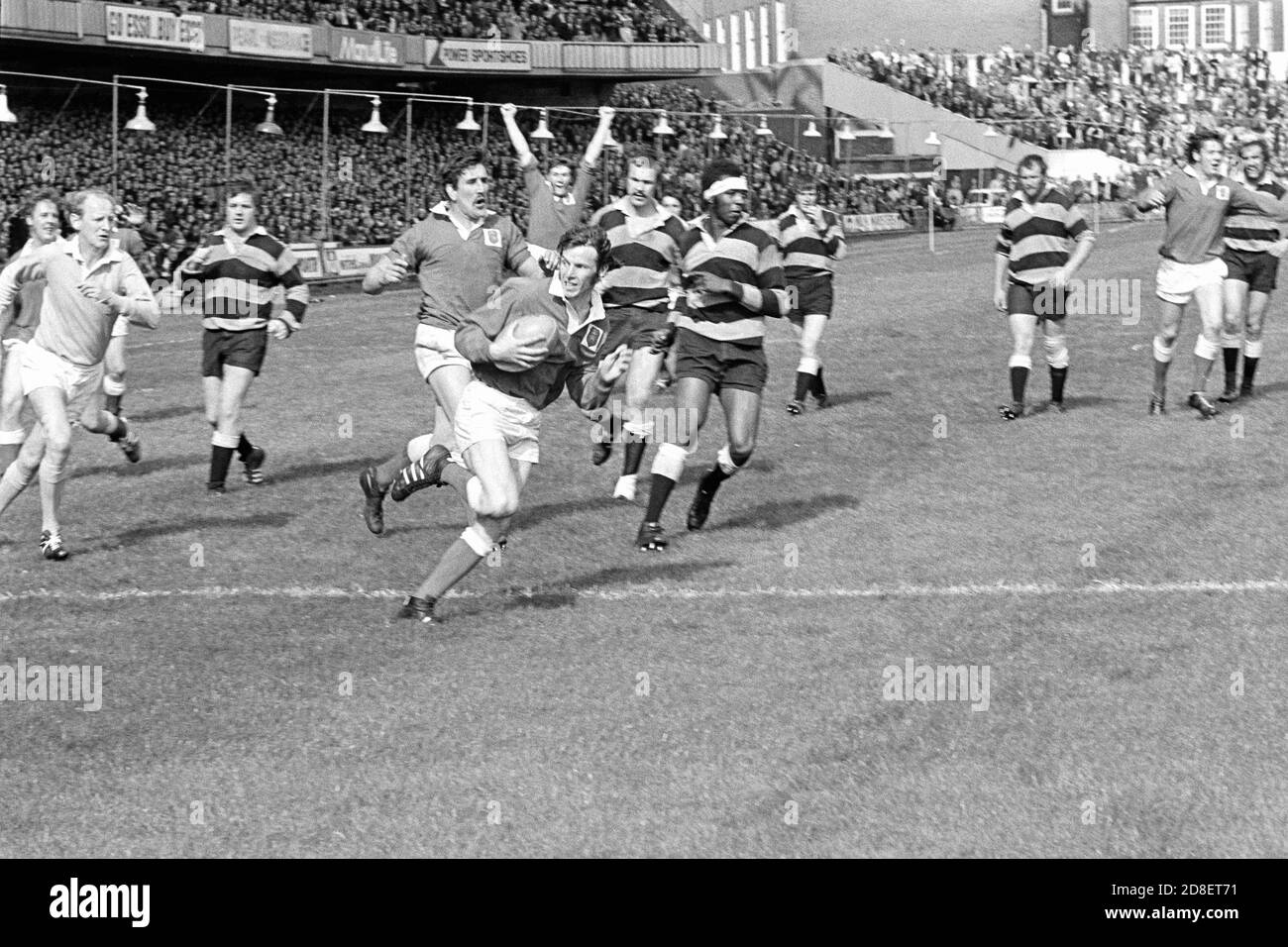 Welsh national rugby union Black and White Stock Photos & Images - Alamy