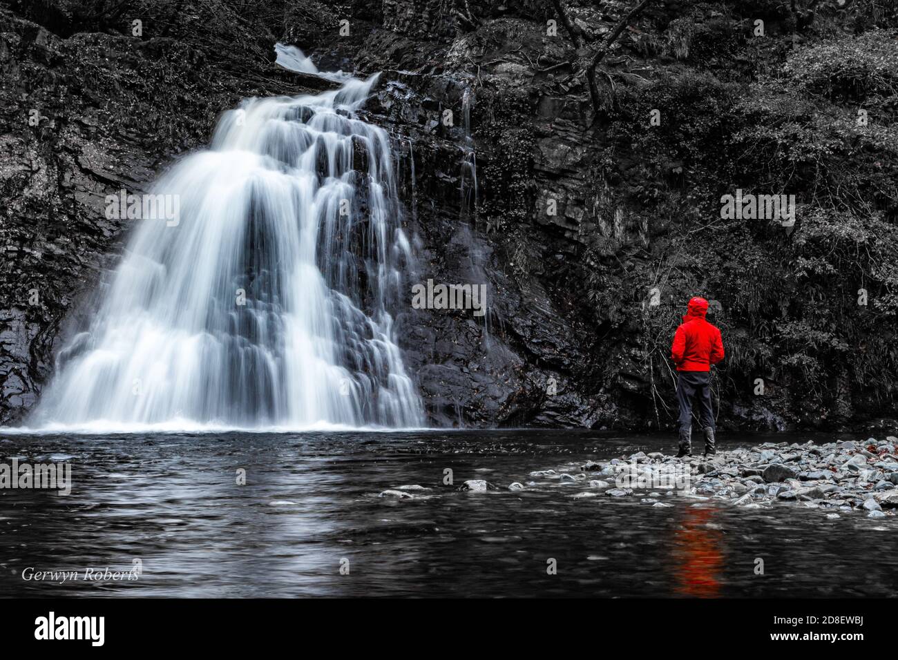 Quarry with waterfall hi-res stock photography and images - Alamy