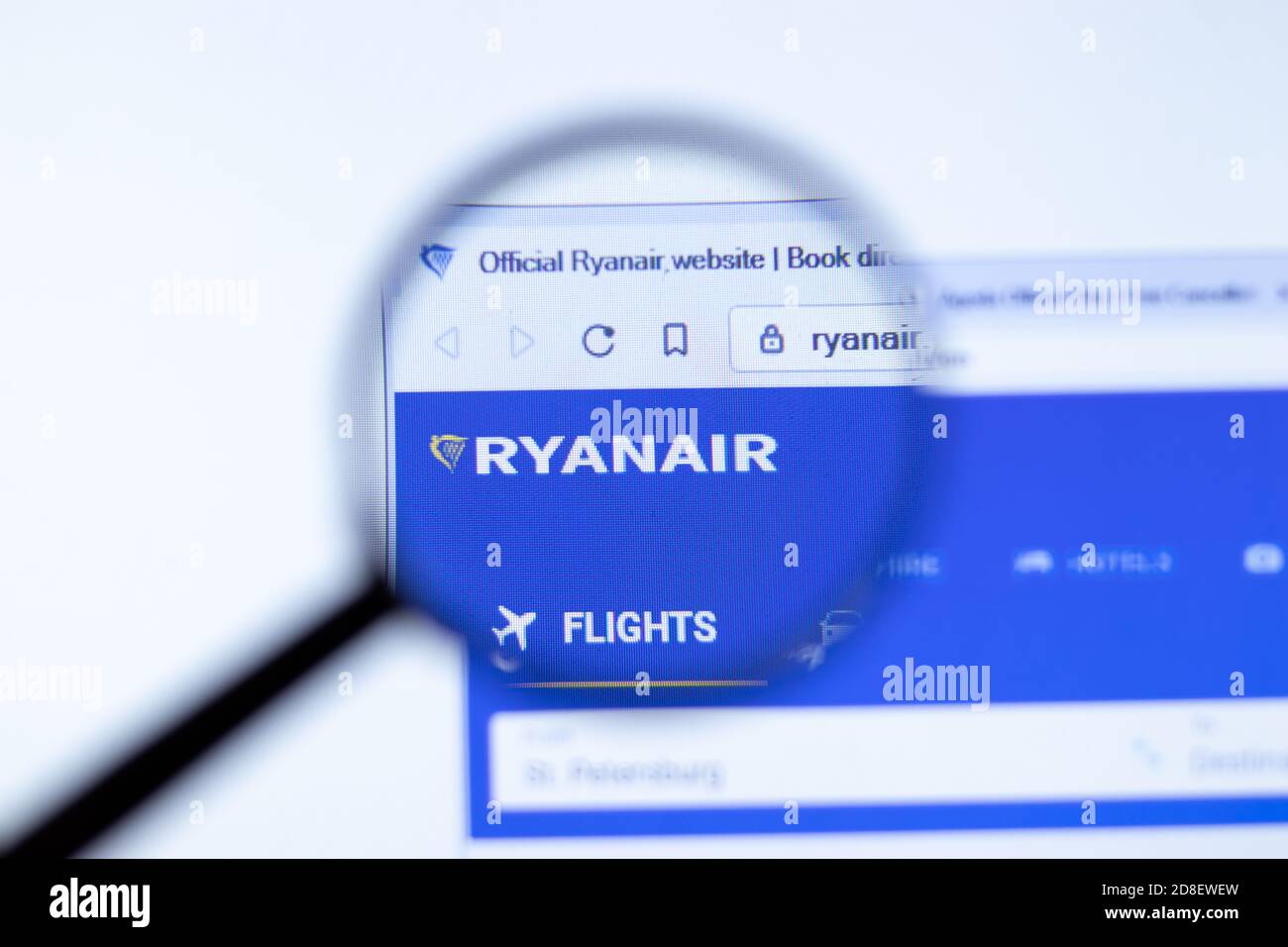 Ryanair company logo hi-res stock photography and images - Alamy