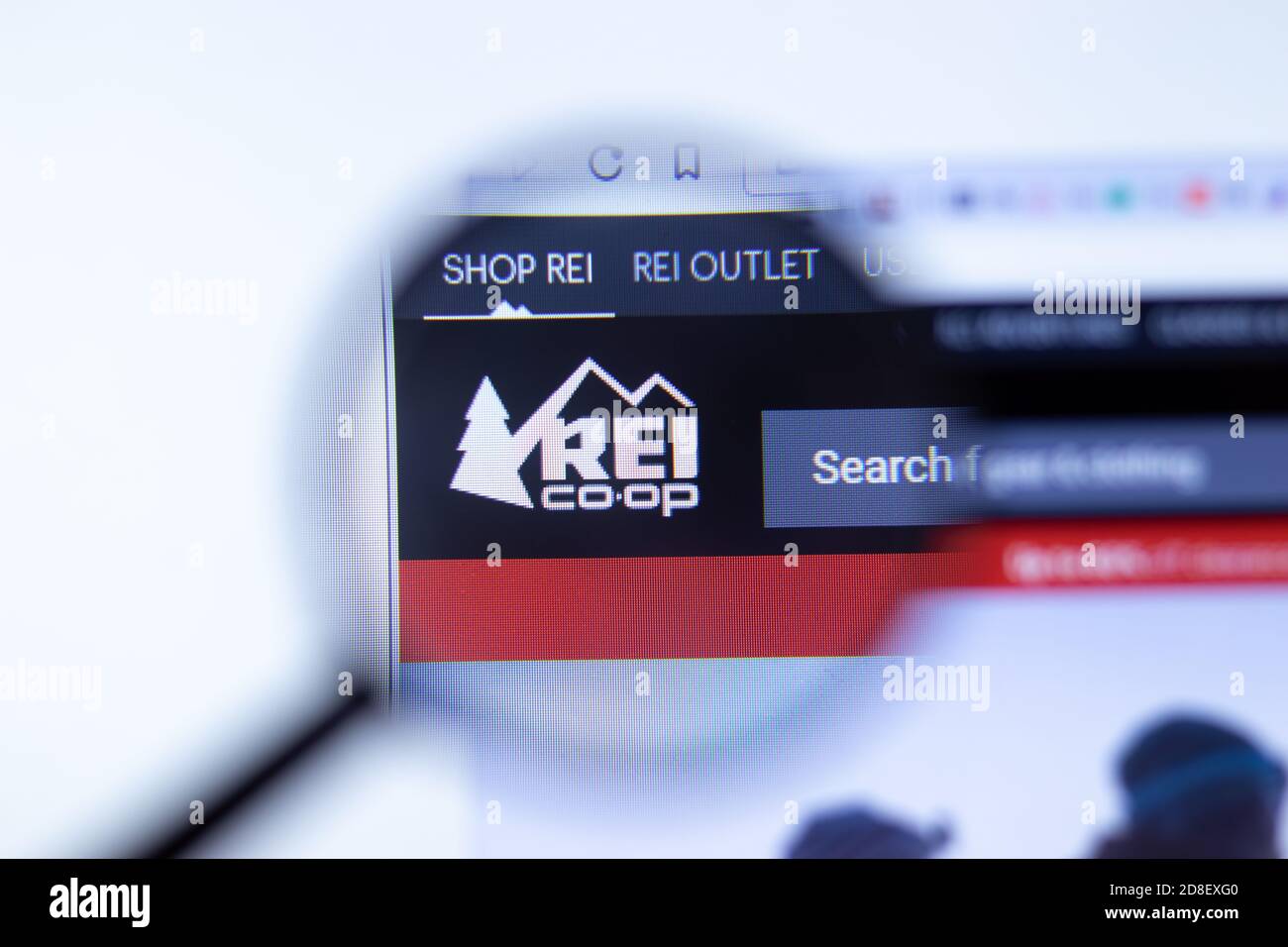 Rei logo hi-res stock photography and images - Alamy